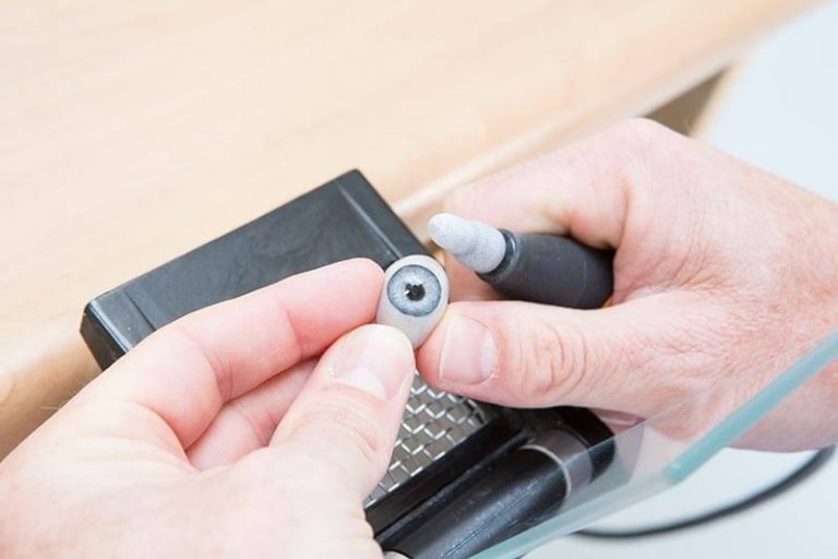 Oogprotheses | Haags Kunstogen Laboratorium